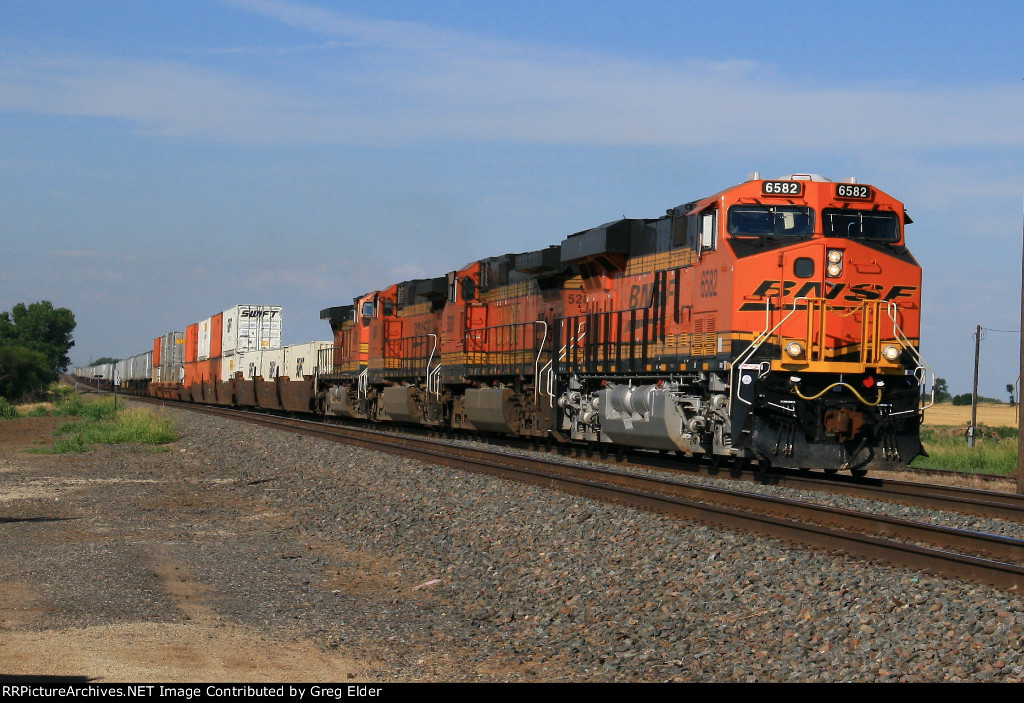 BNSF 6582
